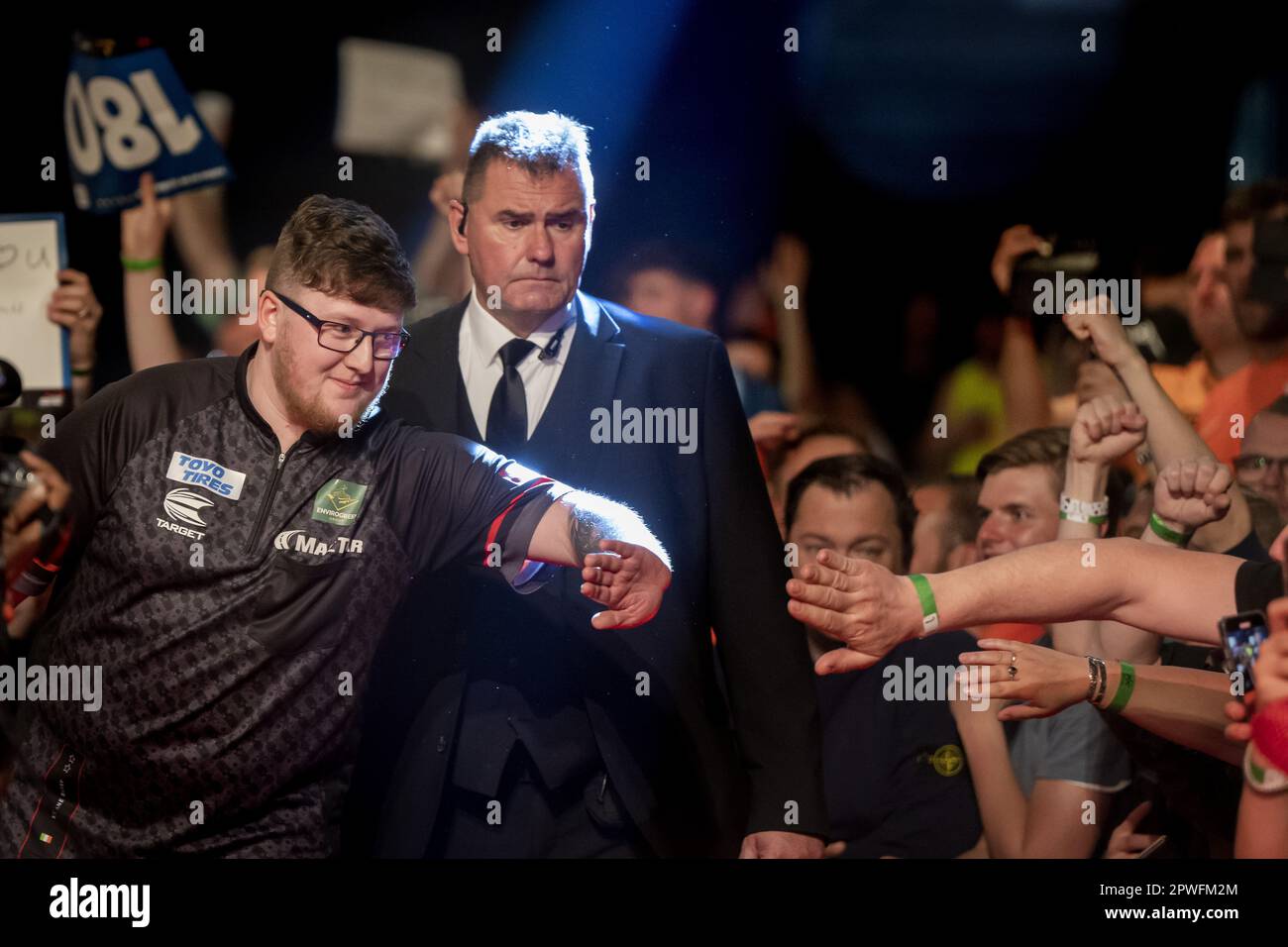LEEUWARDEN - Keane Barry (IRL) während der Dutch Darts Championship ...