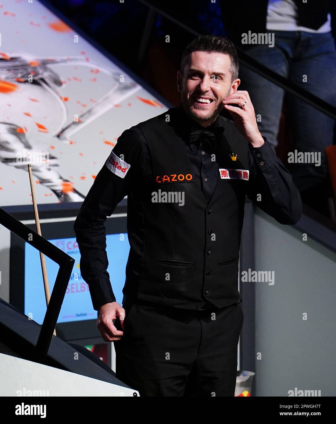 Mark Selby reagiert, nachdem er im Finale am sechzehnten Tag der Cazoo ...