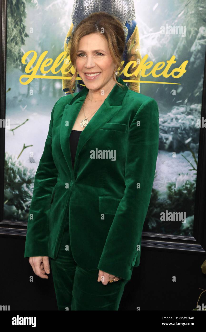 Yellowjacets Season Two Premiere im TCL Chinese Theater IMAX am 22 ...