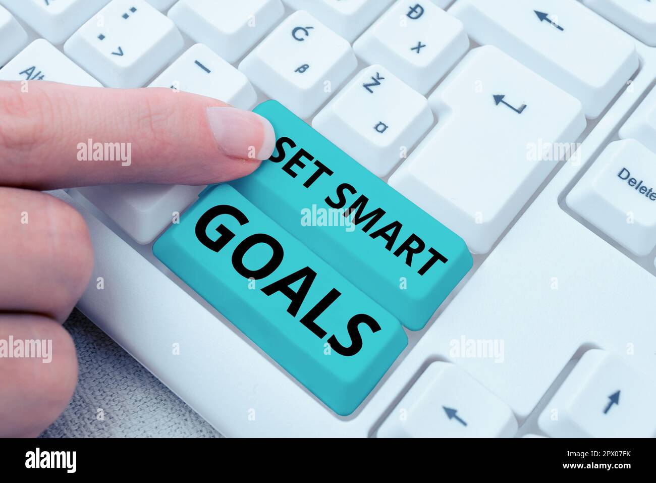 Inspiration mit dem Schild „Set Smart Goals“ (Intelligente Ziele ...