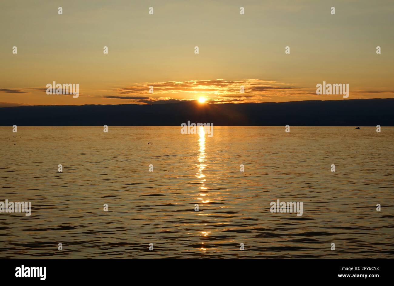 Abend am Genfer See bei Evian-les-Bains Stockfotografie - Alamy