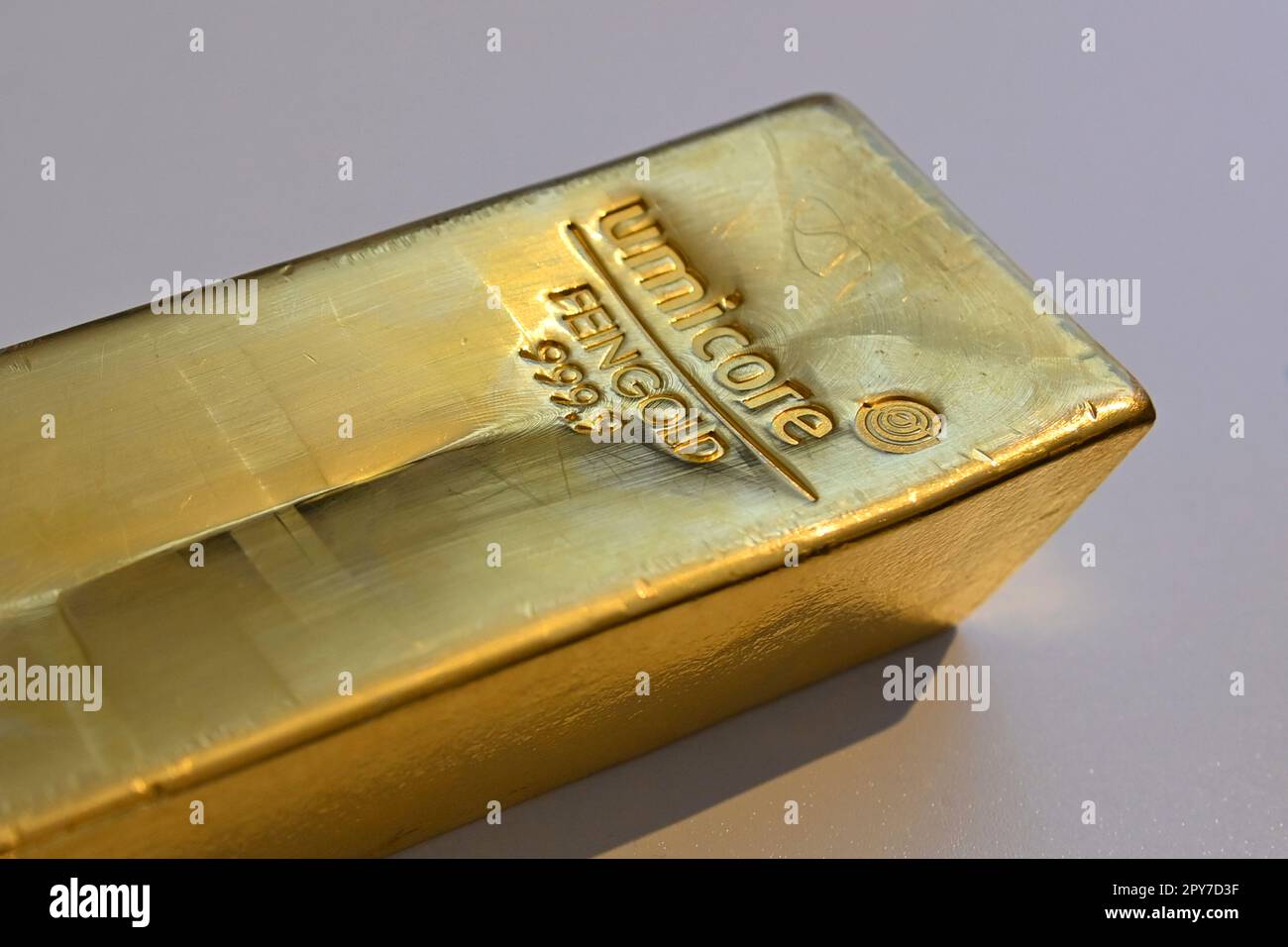 Gmund Deutschland 03 Mai 2023 Ein 12 5 Kg Schwerer Goldbarren Im