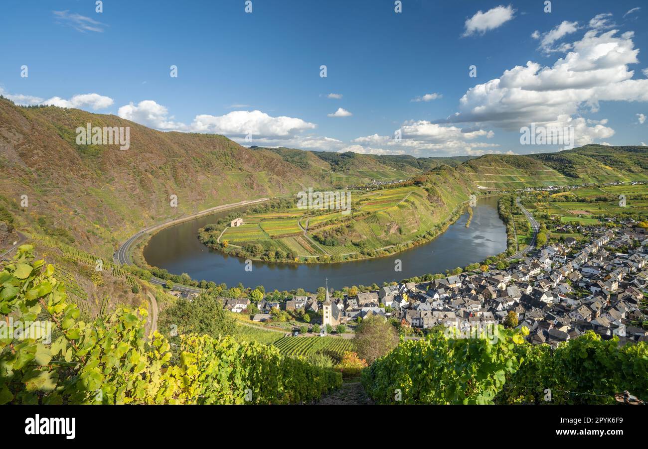 Schleife der mosel -Fotos und -Bildmaterial in hoher Auflösung – Alamy