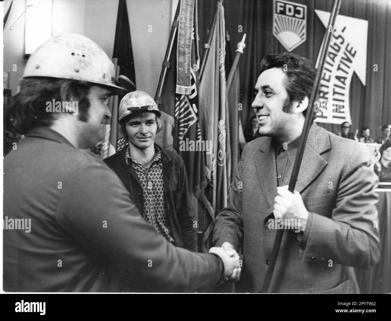 Egon krenz fdj -Fotos und -Bildmaterial in hoher Auflösung – Alamy