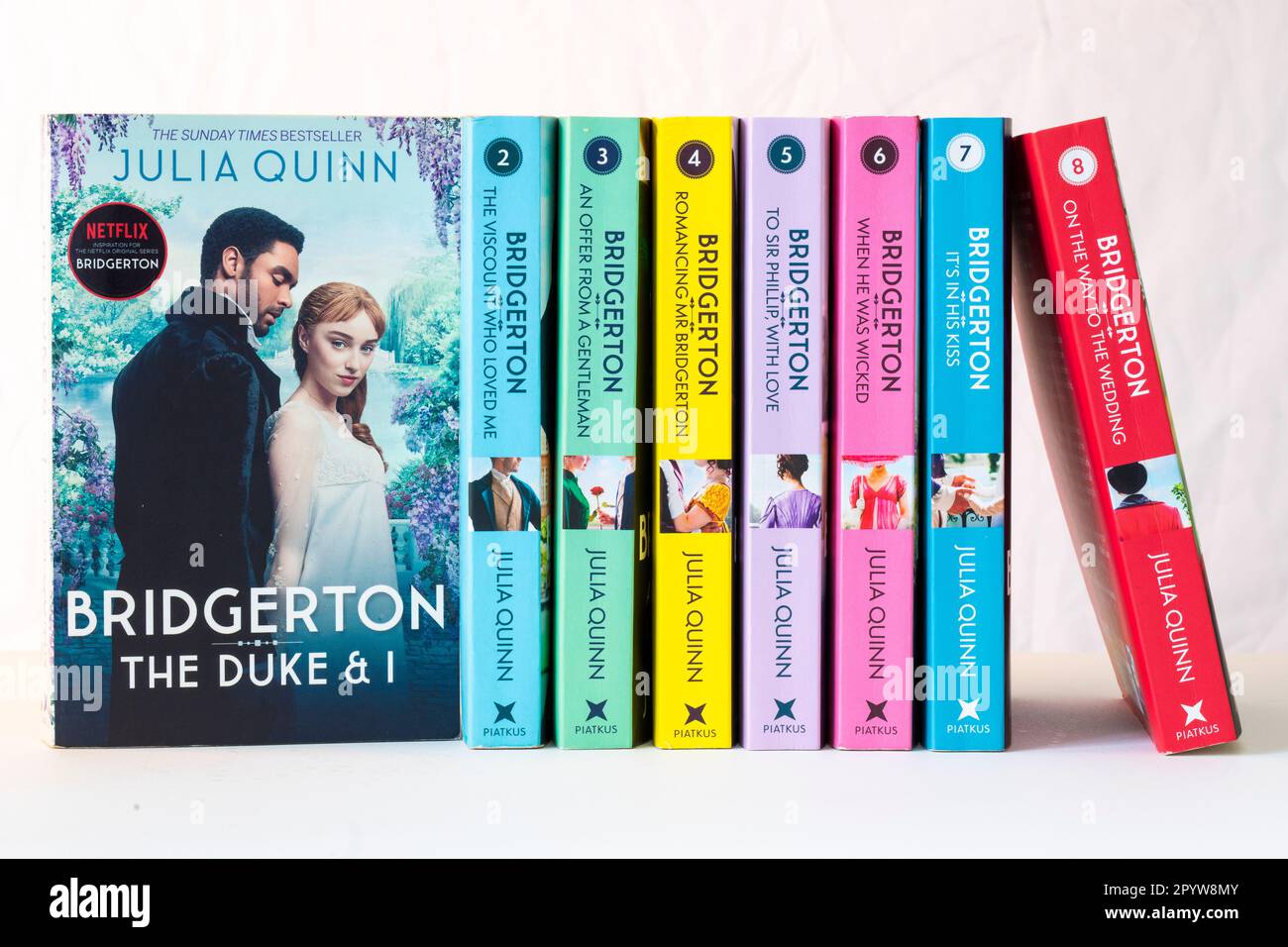 Bridgerton colin -Fotos und -Bildmaterial in hoher Auflösung – Alamy