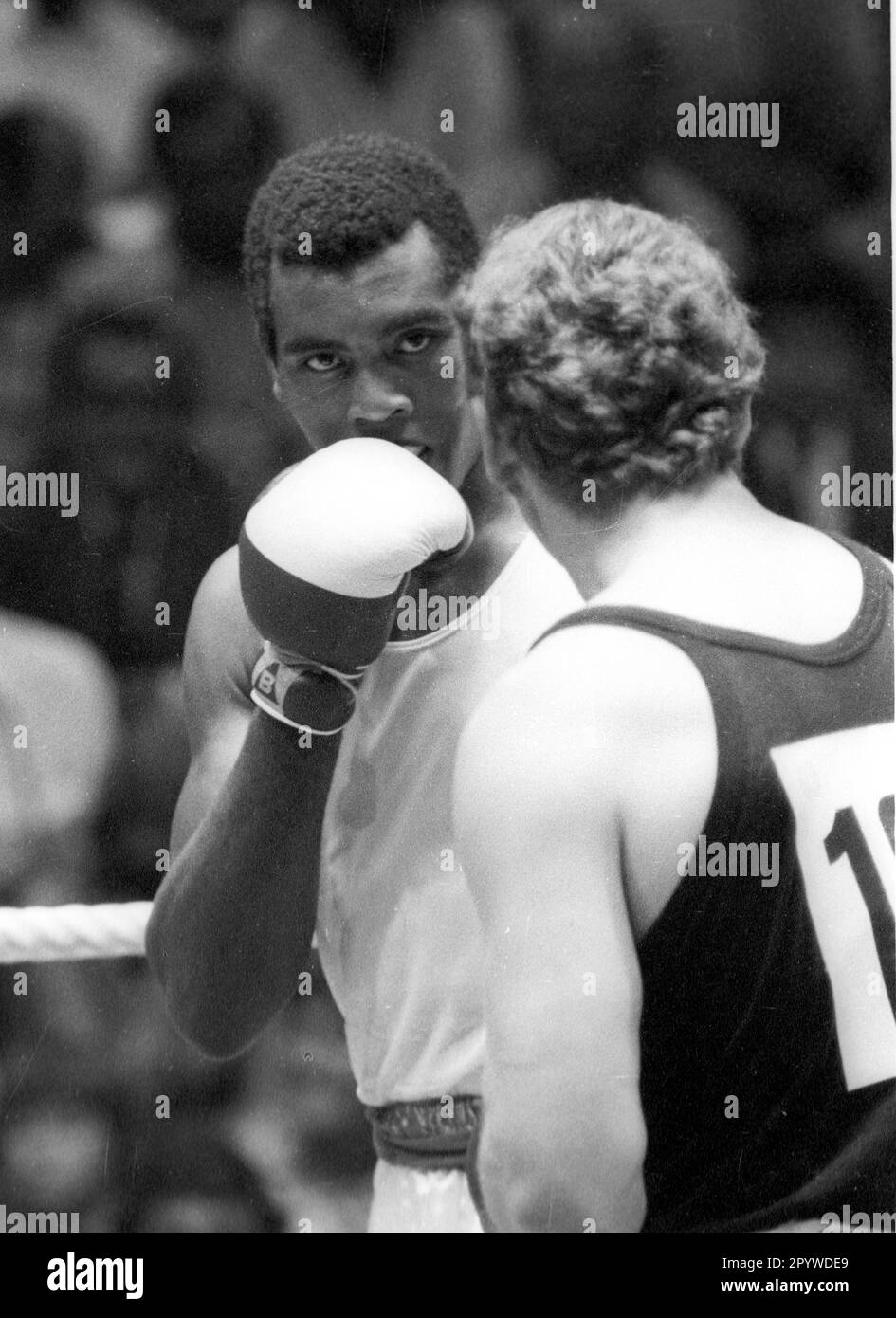 Olympische Spiele, München 1972 Boxing , Schwergewicht, Halbfinale, Olympiasieger Teofilo ...