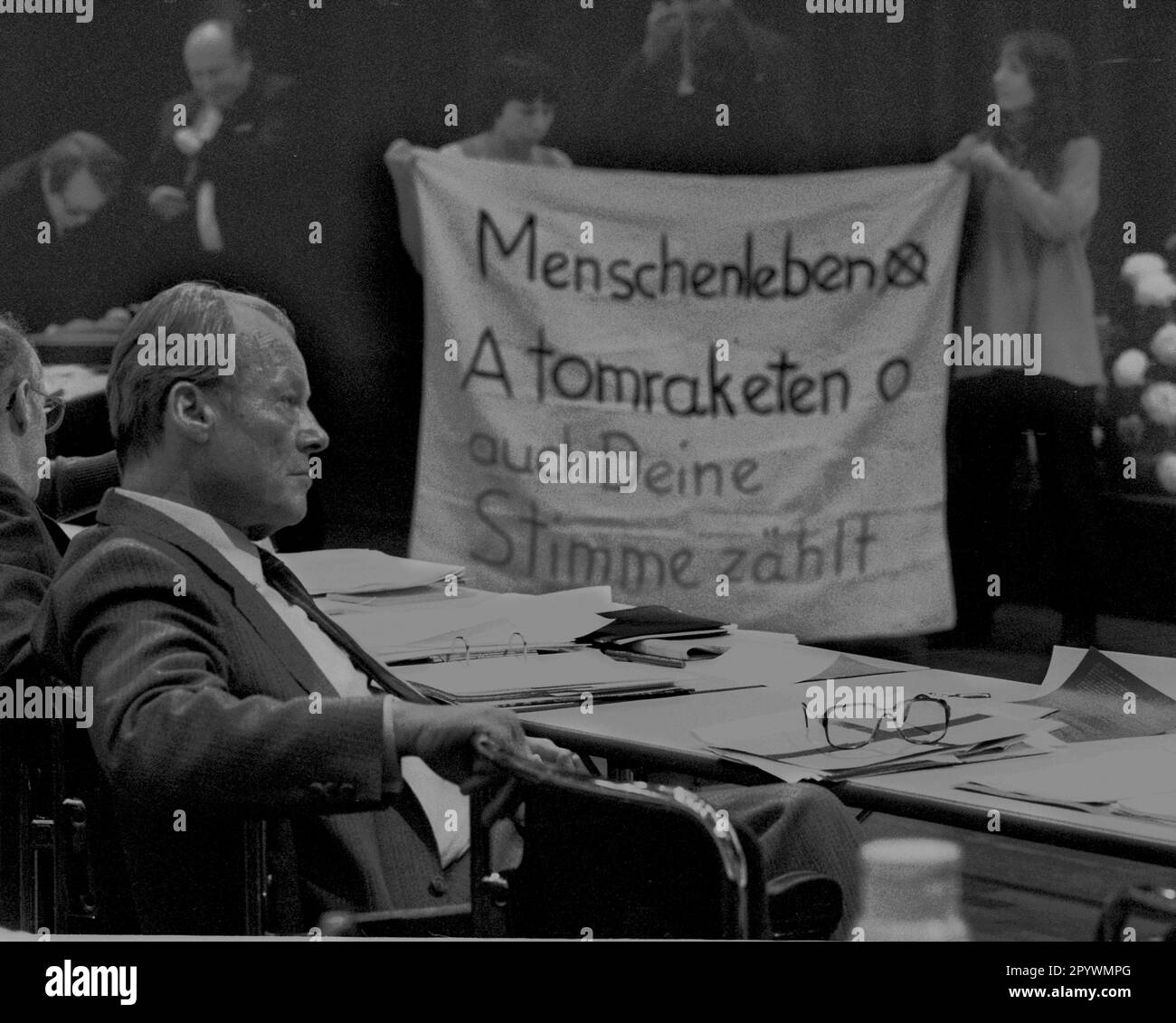 Deutschland / Parteien / SPD / 20.2.1982 Parteitag der SPD-Berlin im ...