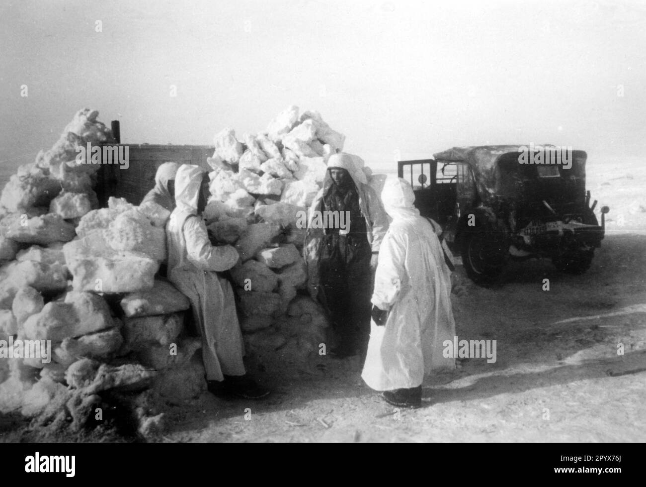 Deutsche soldaten ostfront bunker -Fotos und -Bildmaterial in hoher ...