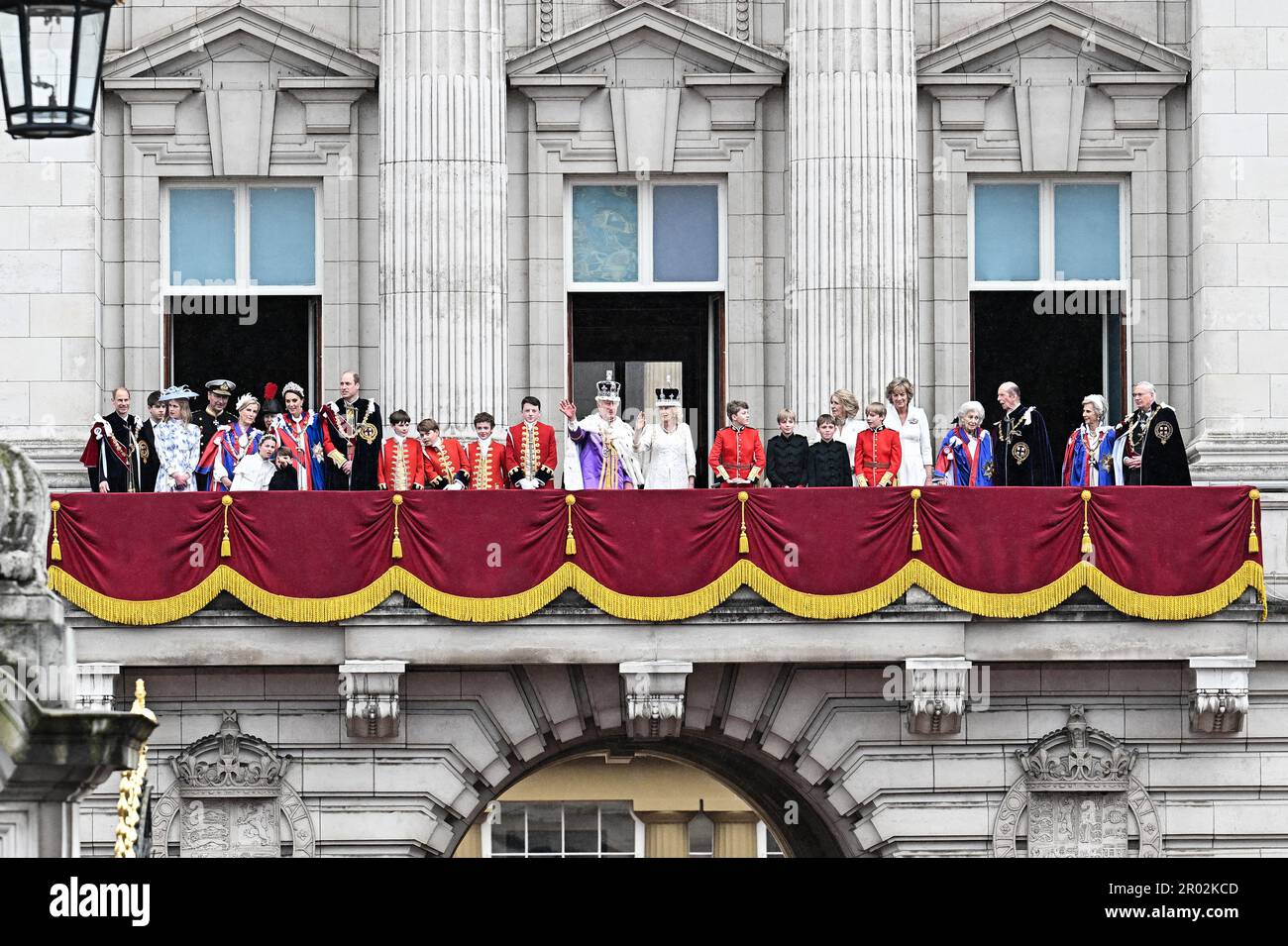 Mitglieder der königlichen Familie: Der Herzog von Edinburgh, der Graf ...