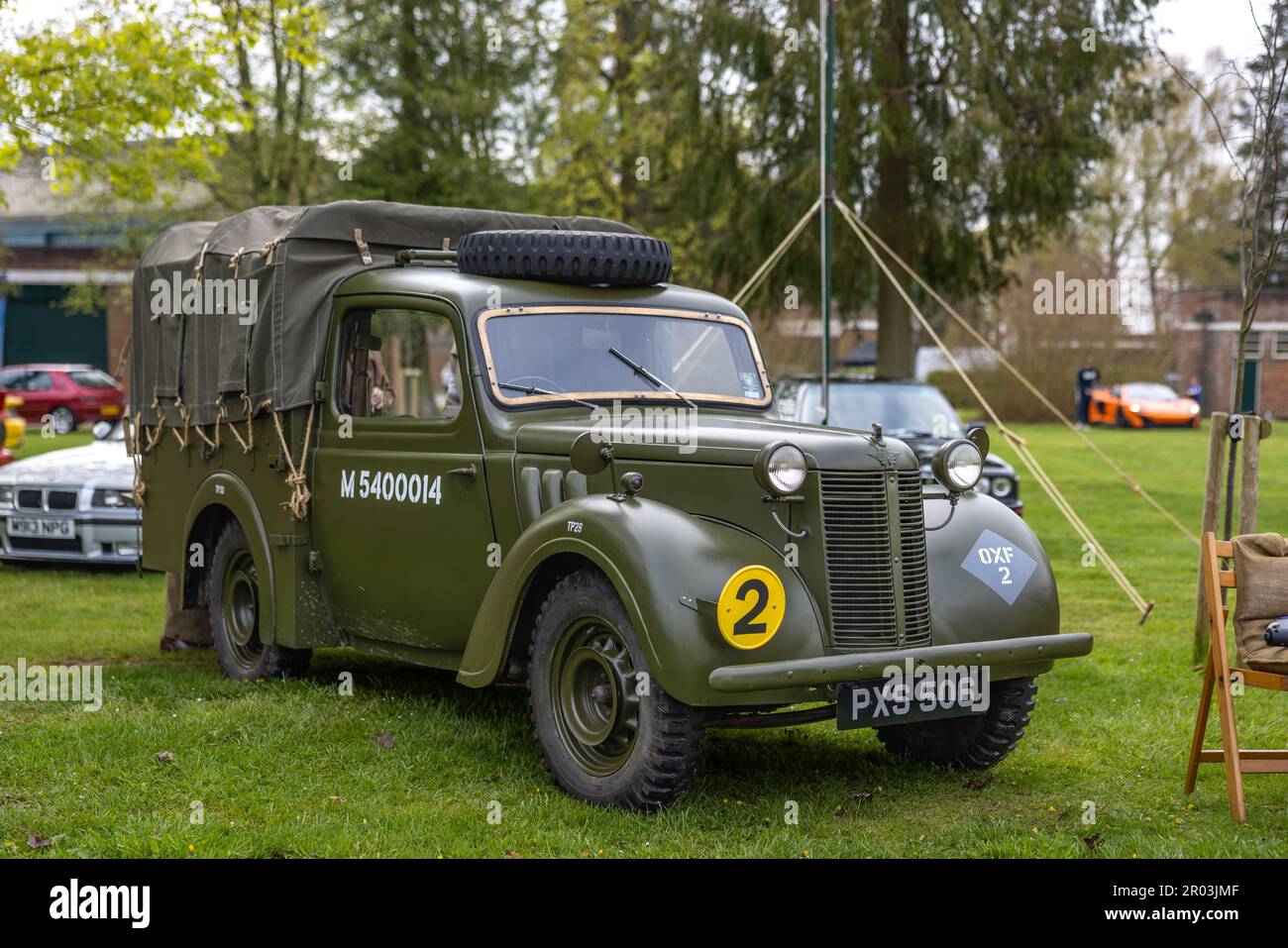 Ww2 pickup truck -Fotos und -Bildmaterial in hoher Auflösung – Alamy