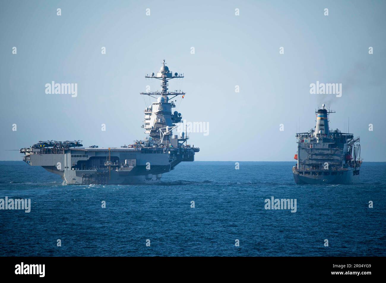 230503-N-LK647-1004 ATLANTISCHER OZEAN (3. Mai 2023) Ein Blick vom ...