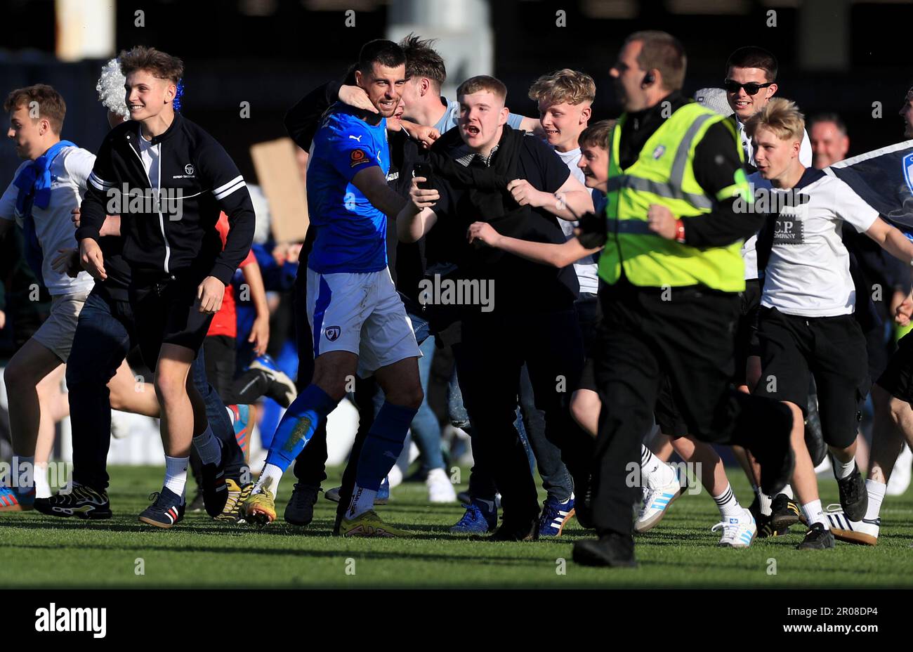 Joe Quigley von Chesterfield feiert nach dem Halbfinalspiel der ...