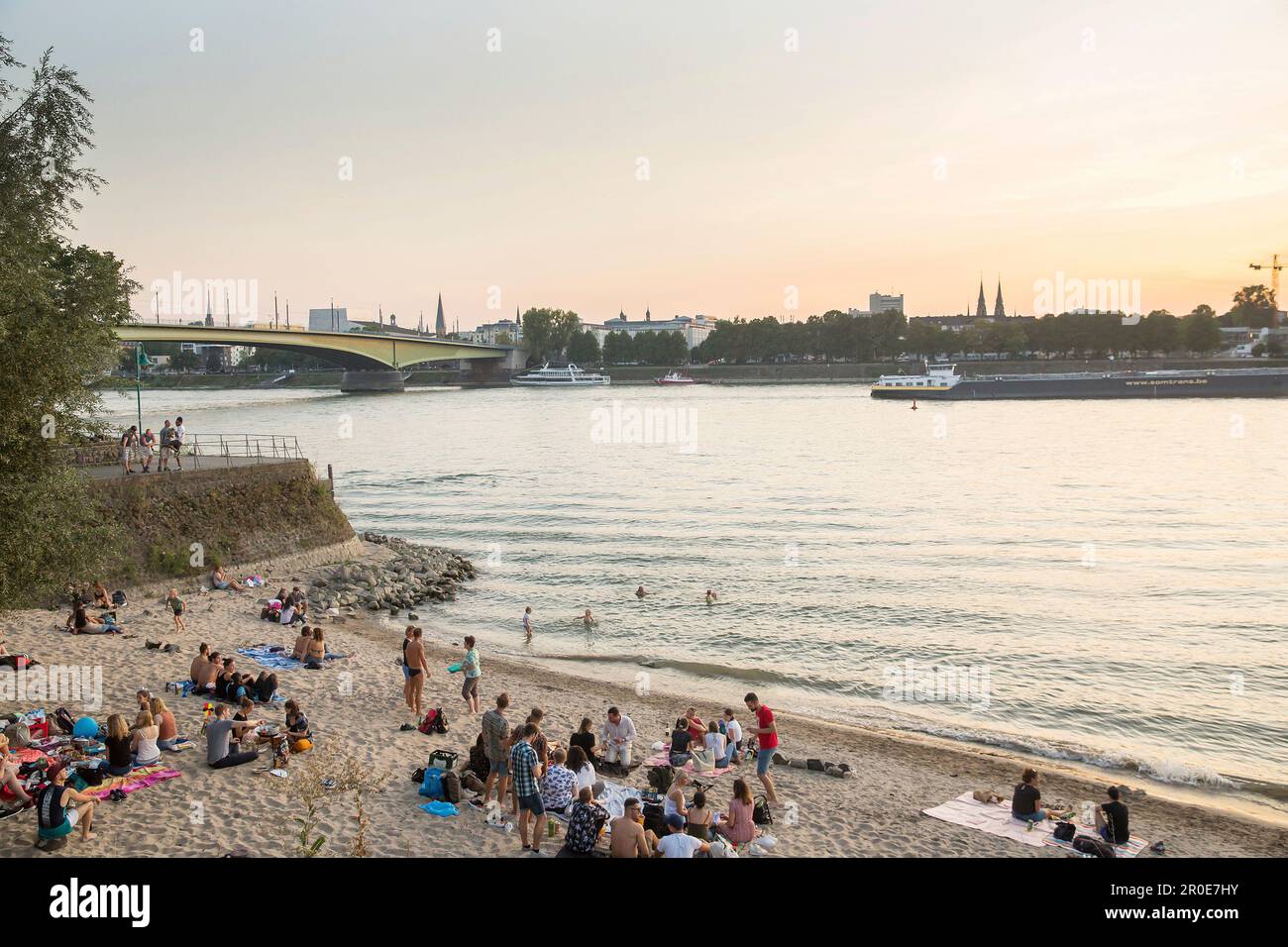 Bonn rheinaue -Fotos und -Bildmaterial in hoher Auflösung – Alamy
