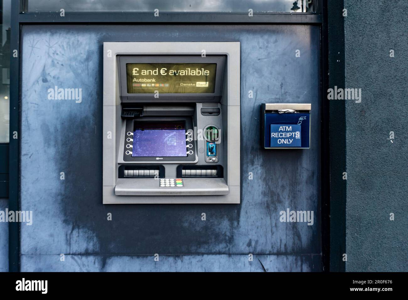 Ein grenzüberschreitender -Fotos und -Bildmaterial in hoher Auflösung ...