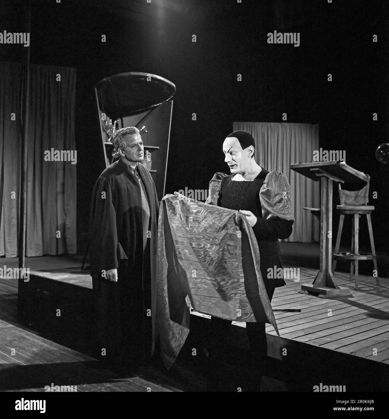 Faust, Spielfilm nach dem Stück von Johann Wolfgang von Goethe, Deutschland 1960, Regie: Peter ...