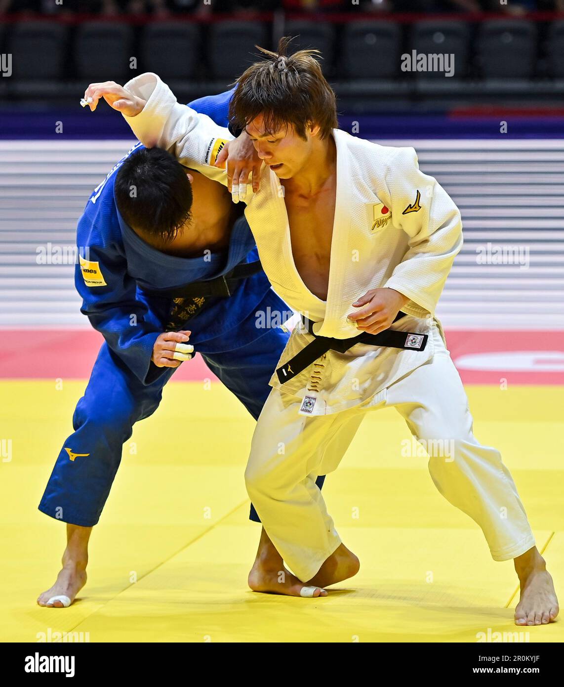 Doha. 8. Mai 2023. ABE Hifumi (R) aus Japan und Maruyama Joshiro aus ...