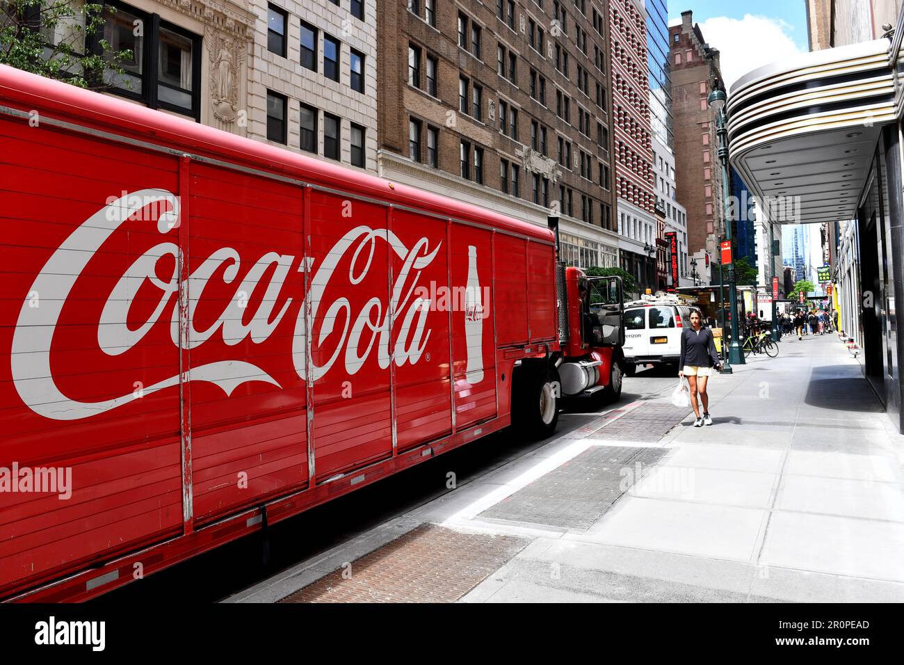 Coca cola texture -Fotos und -Bildmaterial in hoher Auflösung – Alamy