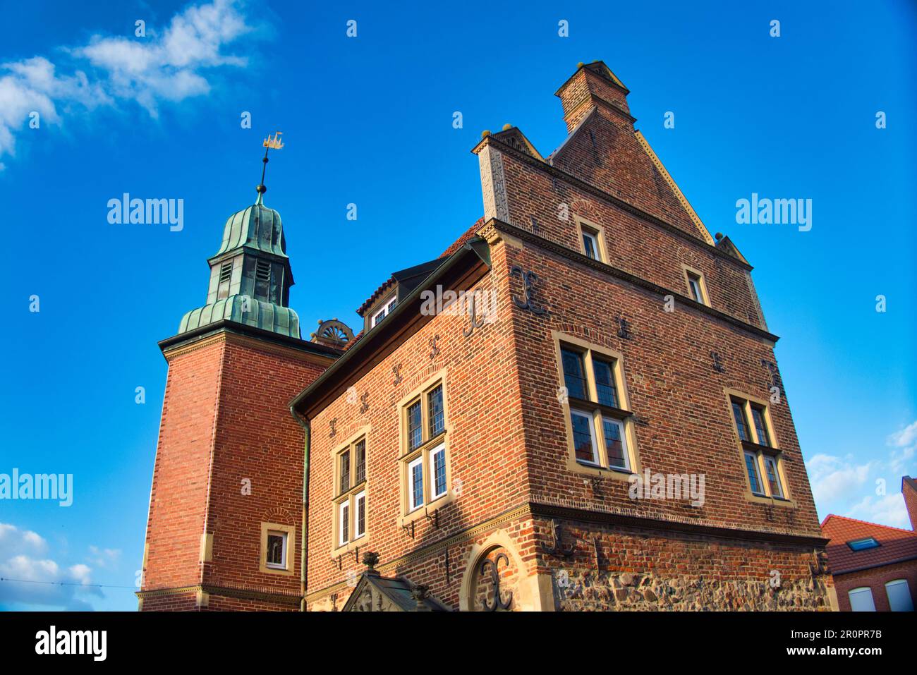 Sommer im rathaus von dortmund -Fotos und -Bildmaterial in hoher ...
