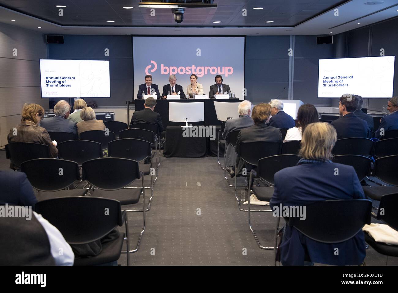 Koen Aelterman, CFO bpost, Philippe Dartienne, CEO von Bpost, ad ...