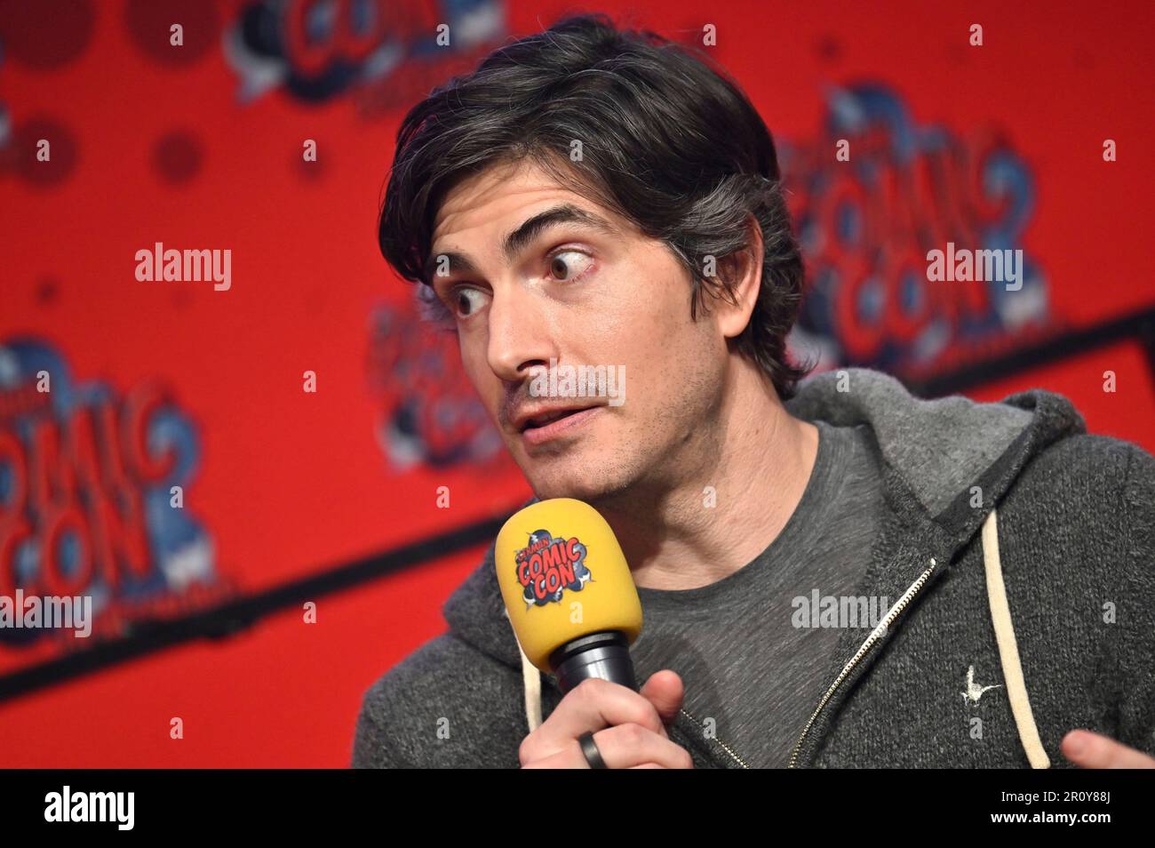 Ray palmer, das atom superman in -Fotos und -Bildmaterial in hoher ...