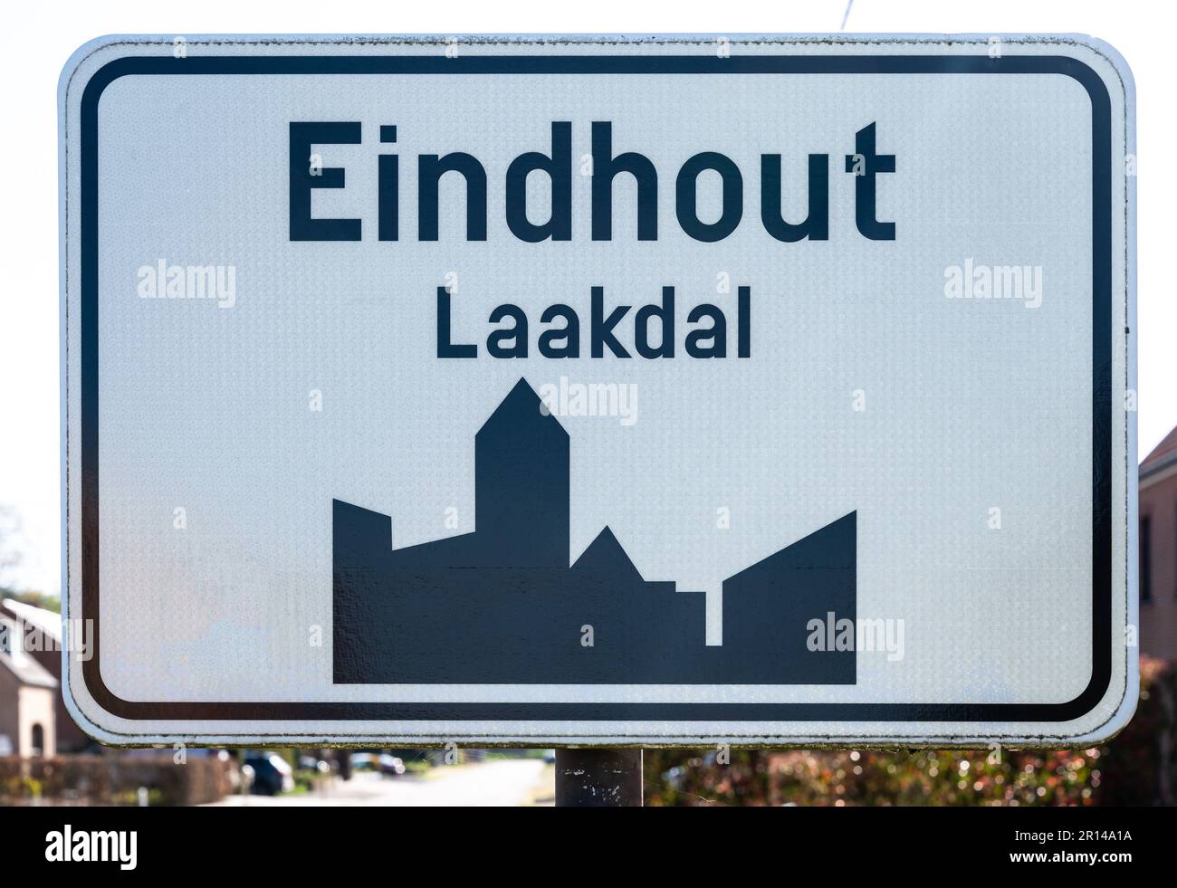 Eindhout, Laakdal, Flandern, Belgien - 22. April 2023 - Schwarzweißes ...