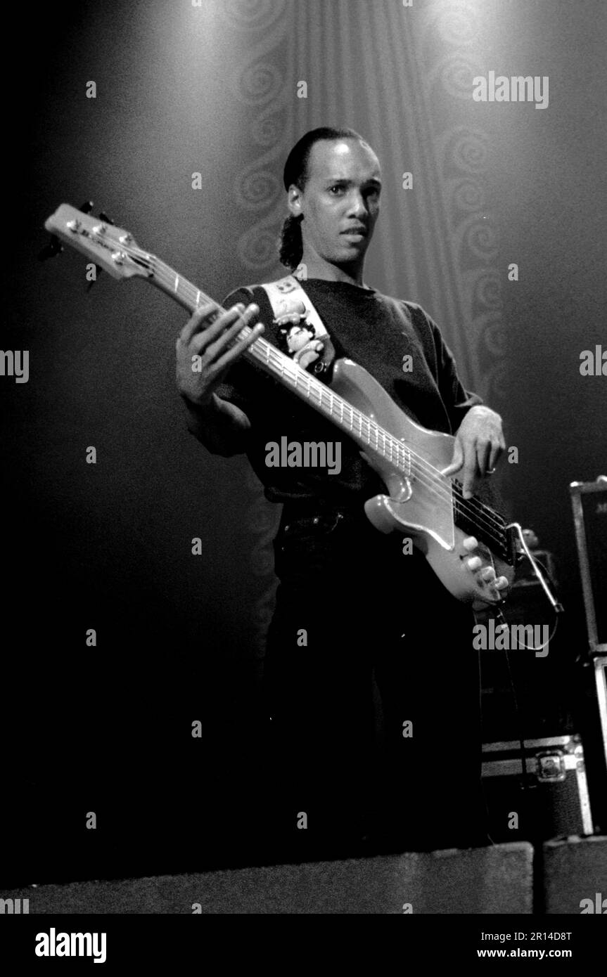 Spin doctors 1994 -Fotos und -Bildmaterial in hoher Auflösung – Alamy