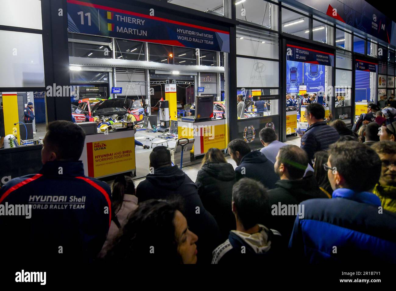 Service, Hyundai Shell Mobis World Rally Team, Ambiance während der ...