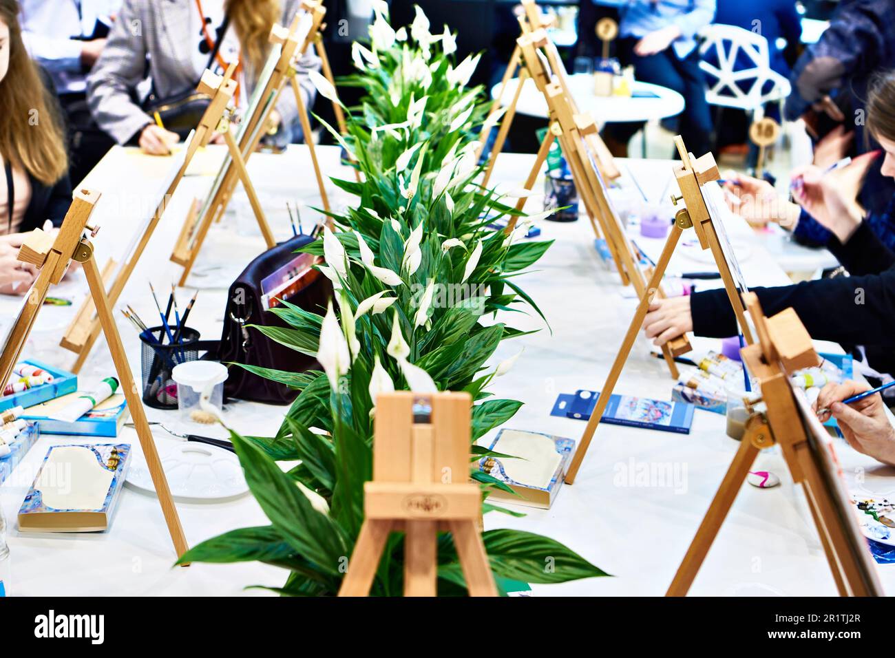 Maler malwettbewerb -Fotos und -Bildmaterial in hoher Auflösung – Alamy