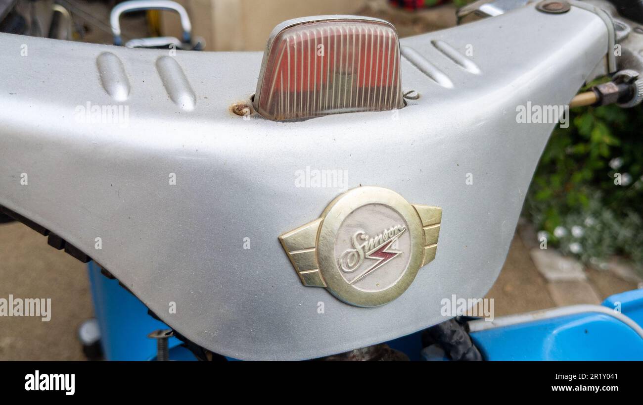 Bordeaux , Aquitaine Frankreich - 05 09 2023 : Simson Schwalbe GDR ...