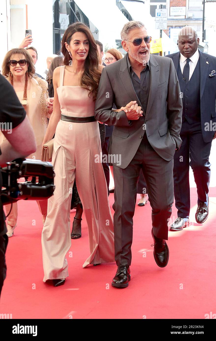 16. Mai 2023 - London, England, Großbritannien - George Clooney und Amal Clooney kommen bei ...