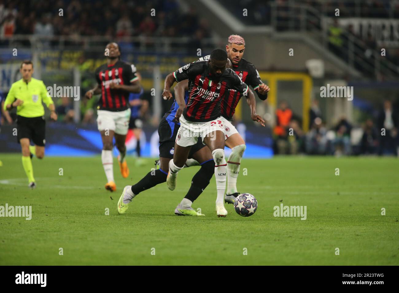 Mailand, Italien. 16. Mai 2023. Fikayo Tomori vom AC Mailand während der zweiten Etappe des UEFA ...
