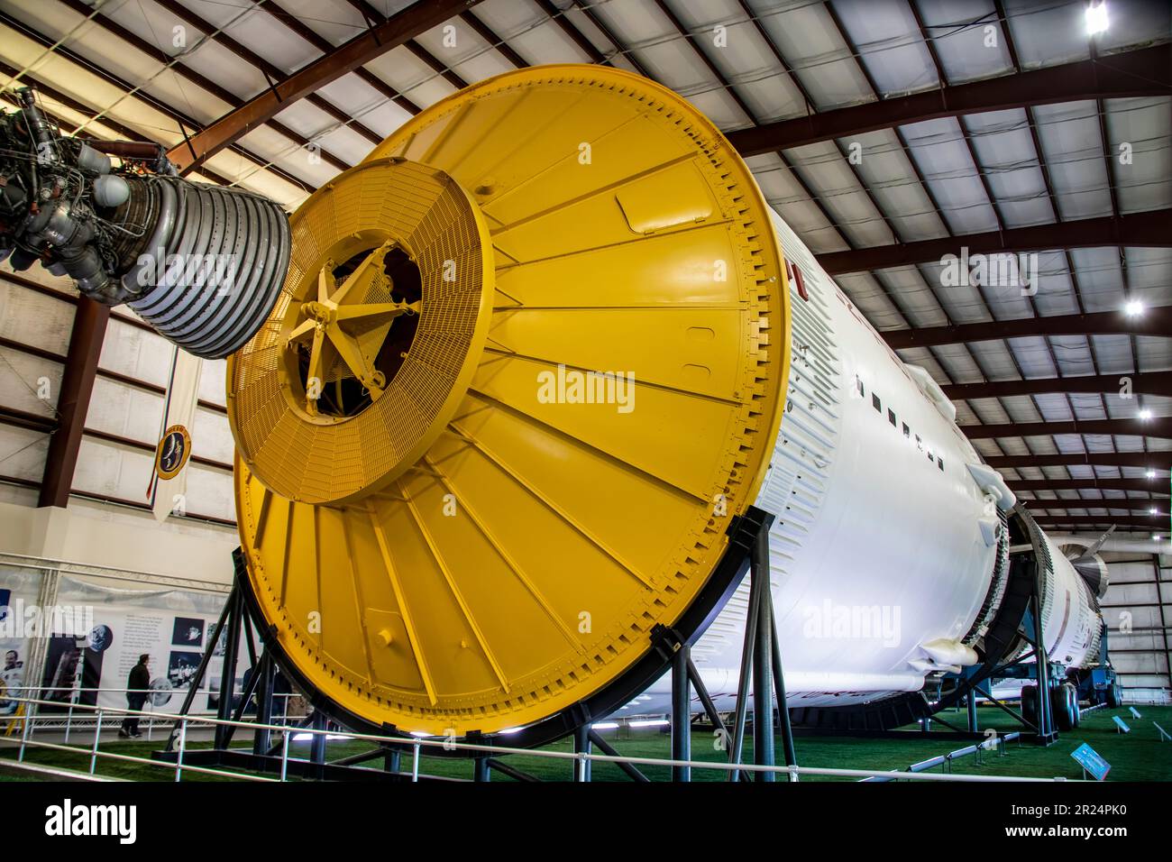 Houston USA 4. Februar 2023: Die Saturn V Rakete im NASA Johnson Space ...