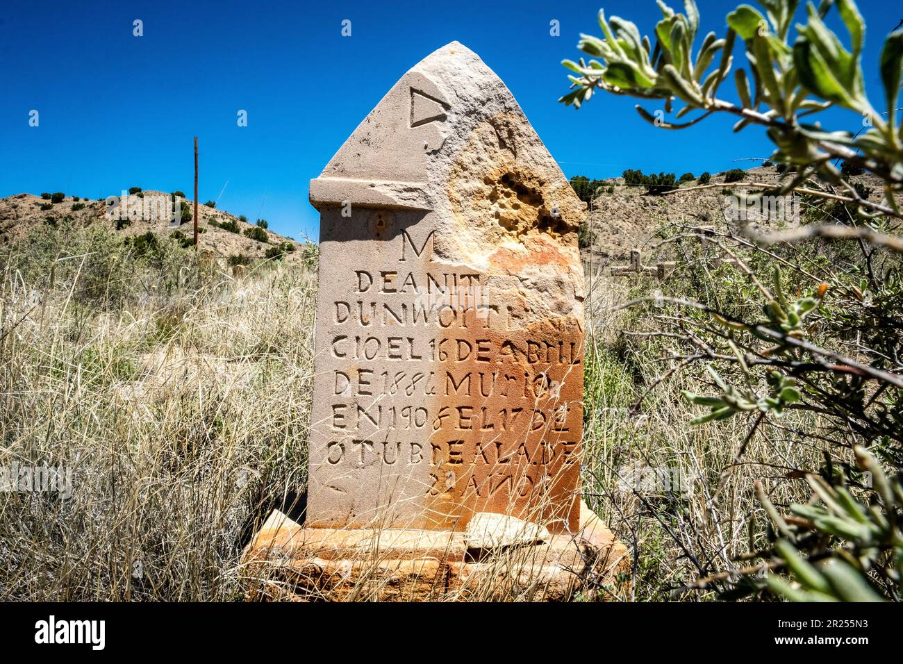 Grabstein aus den usa -Fotos und -Bildmaterial in hoher Auflösung – Alamy