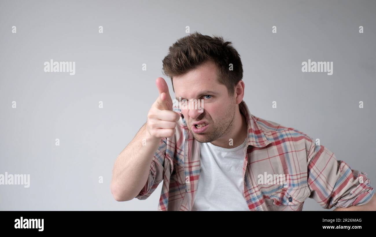 Drohender zeigefinger -Fotos und -Bildmaterial in hoher Auflösung – Alamy