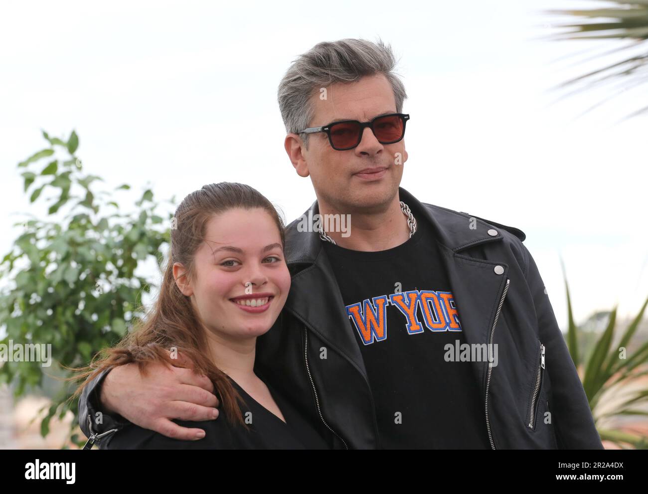 Cannes, Frankreich, 18. Mai 2023. Anna Biolay und Benjamin Biolay beim ...