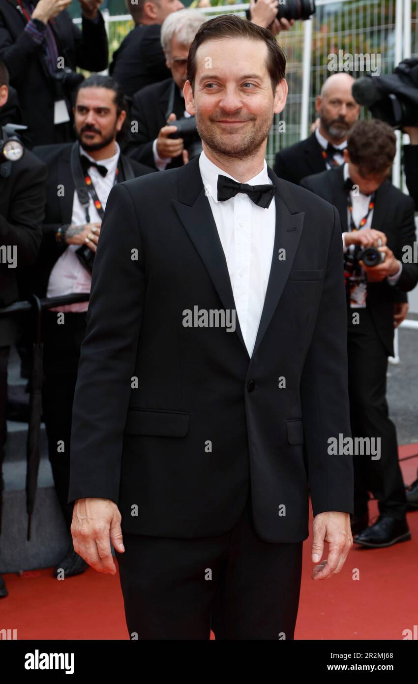Tobey Maguire poses for photographers upon arrival at the premiere of ...