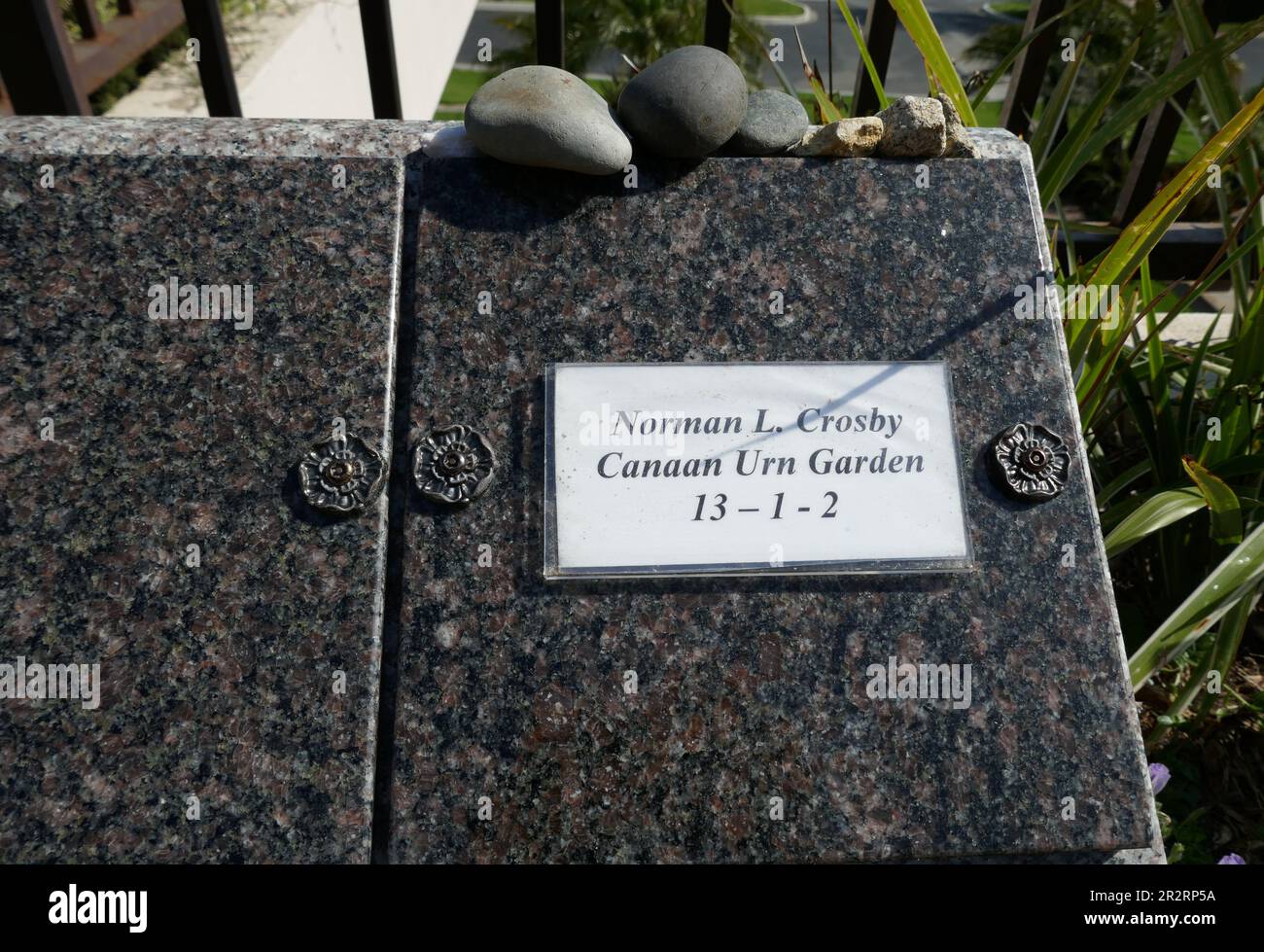 Kanaan urnengarten -Fotos und -Bildmaterial in hoher Auflösung – Alamy