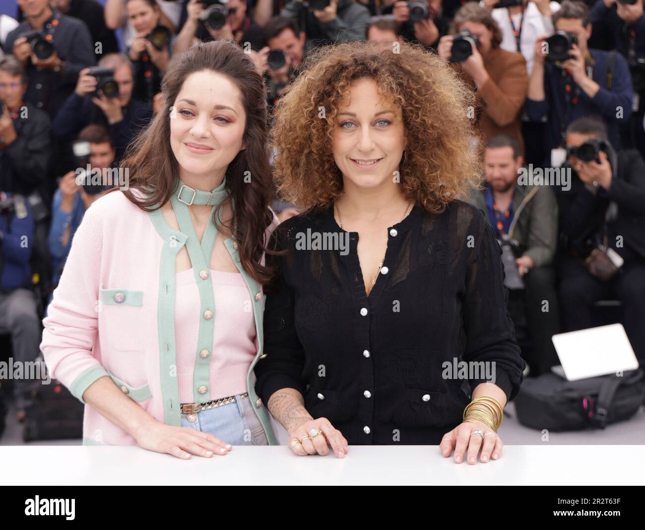 Marion Cotillard, left, and director Mona Achache pose for ...