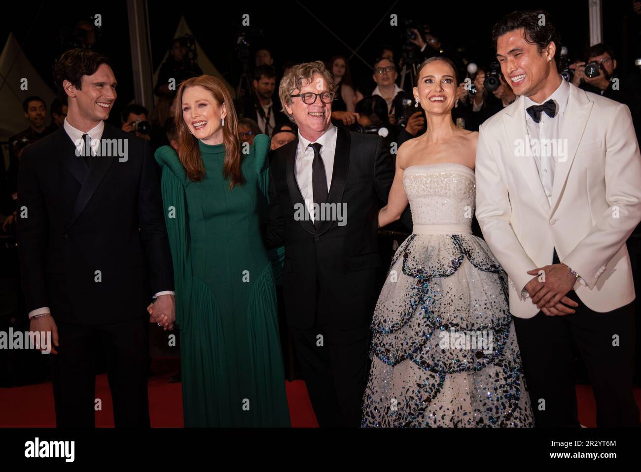 Cory Michael Smith, from left, Julianne Moore, director Todd Haynes, Natalie Portman and Charles ...