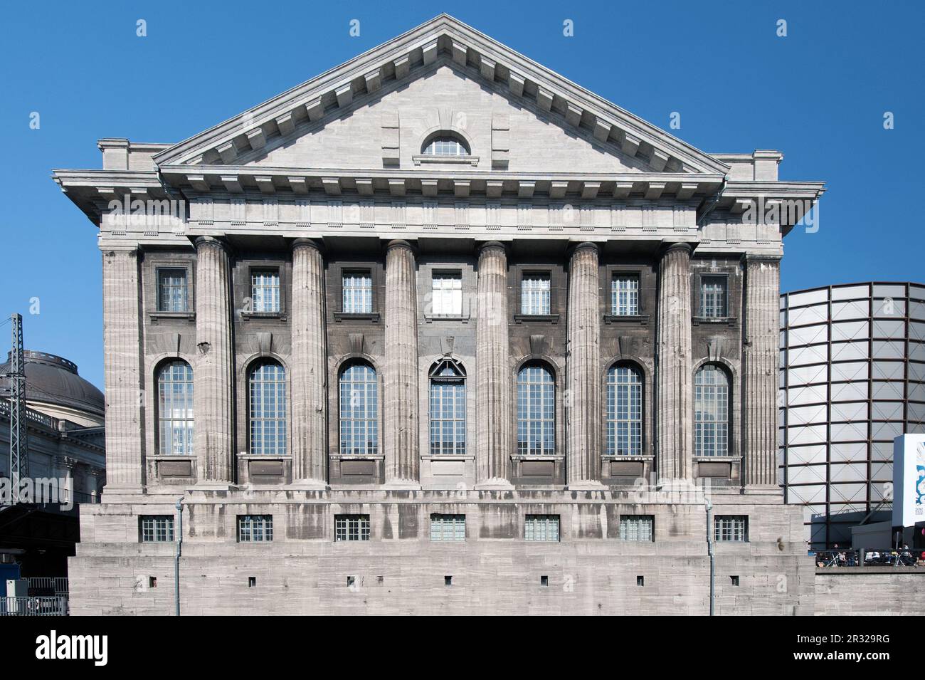 Pergamonmuseum außen -Fotos und -Bildmaterial in hoher Auflösung – Alamy