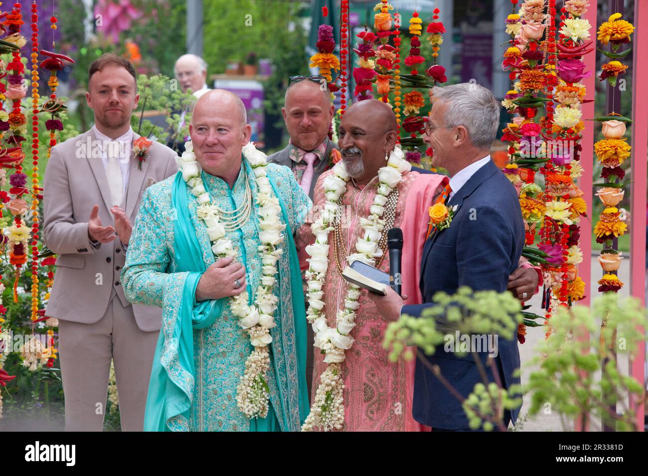 London, Großbritannien. 22. Mai 2023. Clive Gillmor und Manoj Malde ...
