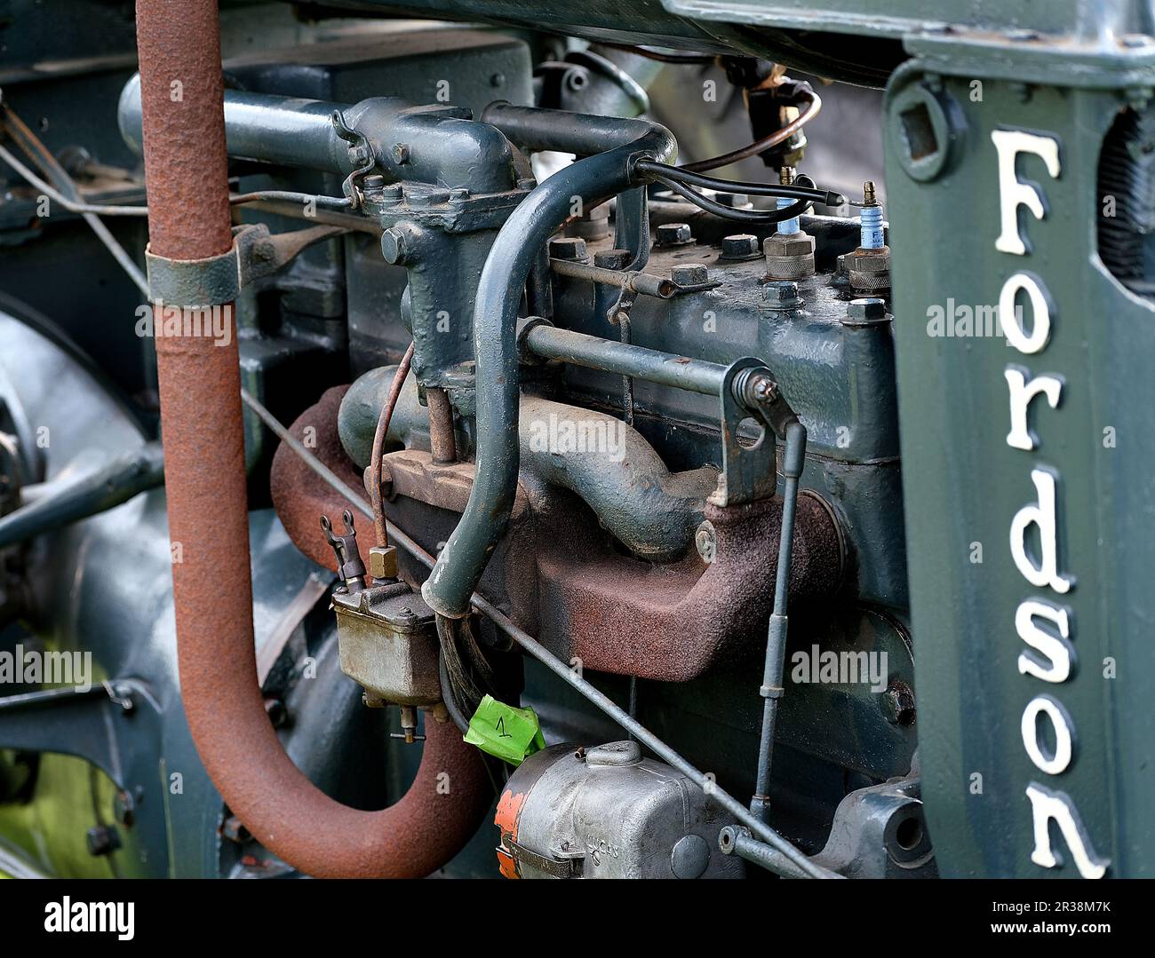 Fordson oldtimer traktor -Fotos und -Bildmaterial in hoher Auflösung ...