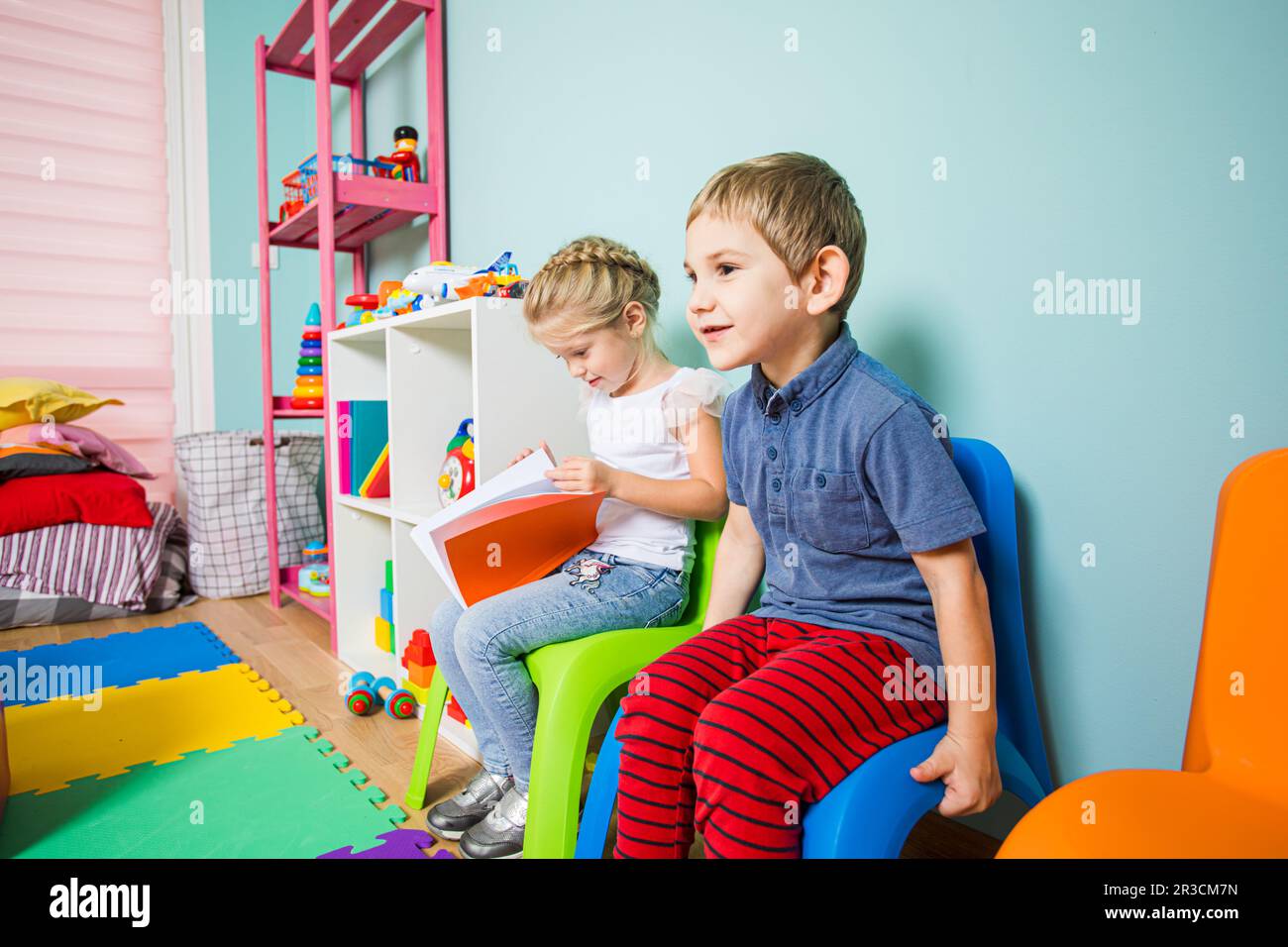 Entwickle dein wissen -Fotos und -Bildmaterial in hoher Auflösung – Alamy