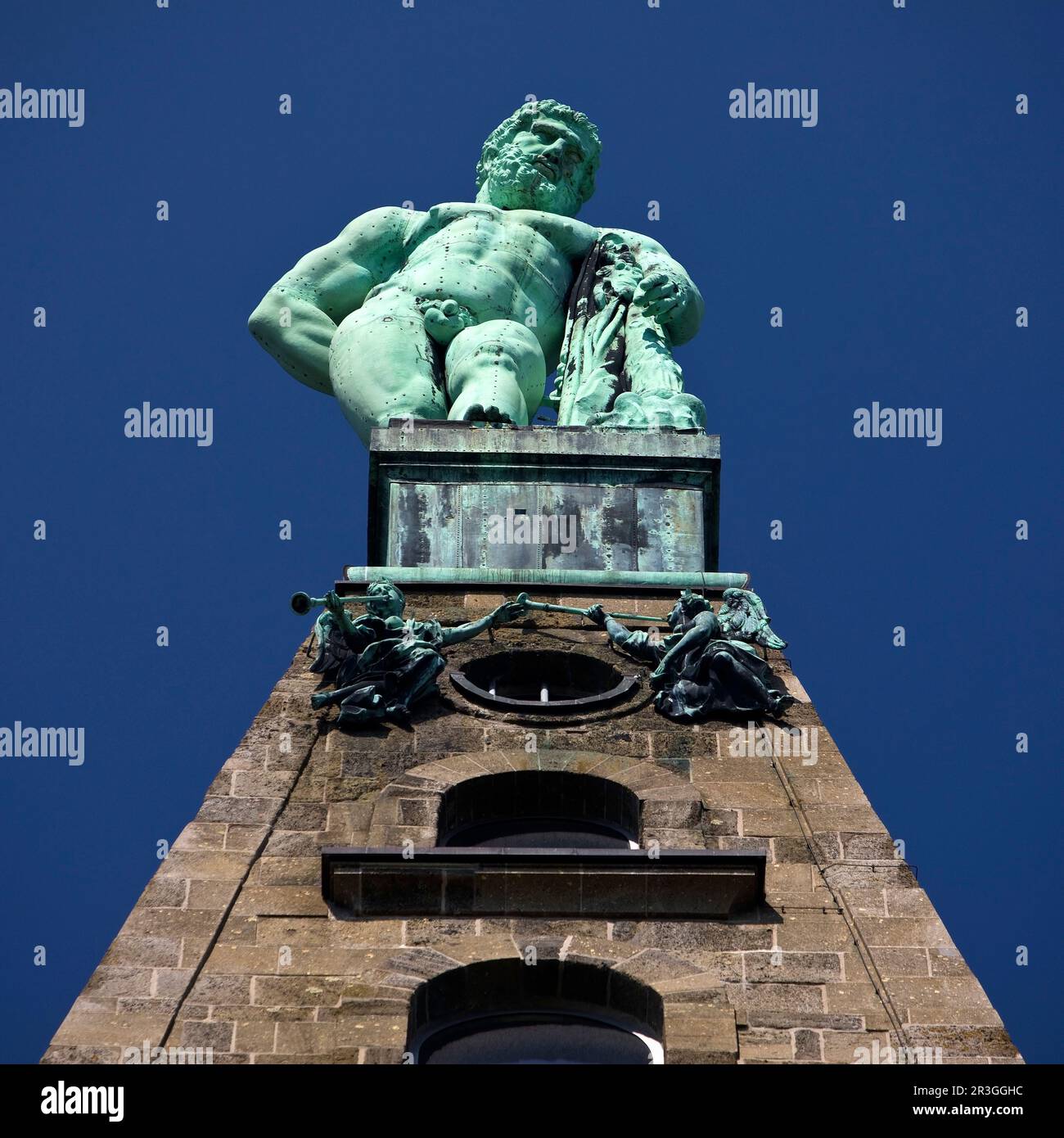 Bergpark Wilhelmshöhe mit dem Herkules Statue, UNESCO-Weltkulturerbe ...