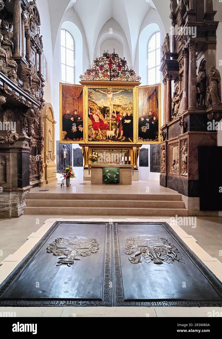 Altarbild von cranach -Fotos und -Bildmaterial in hoher Auflösung – Alamy