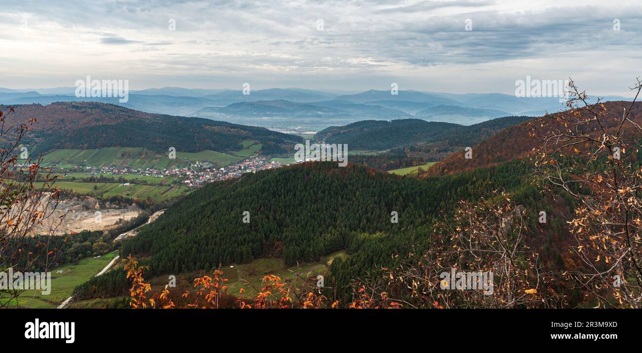 Schloss sulovsky -Fotos und -Bildmaterial in hoher Auflösung – Alamy