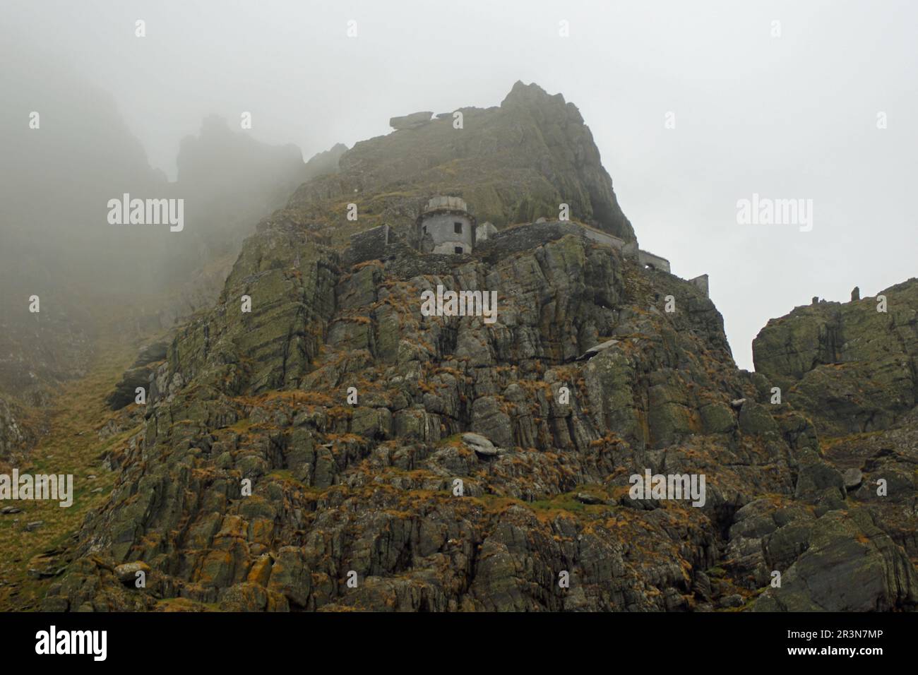 Die Insel Skellig Michael, auch bekannt als der große Skellig, ist die ...