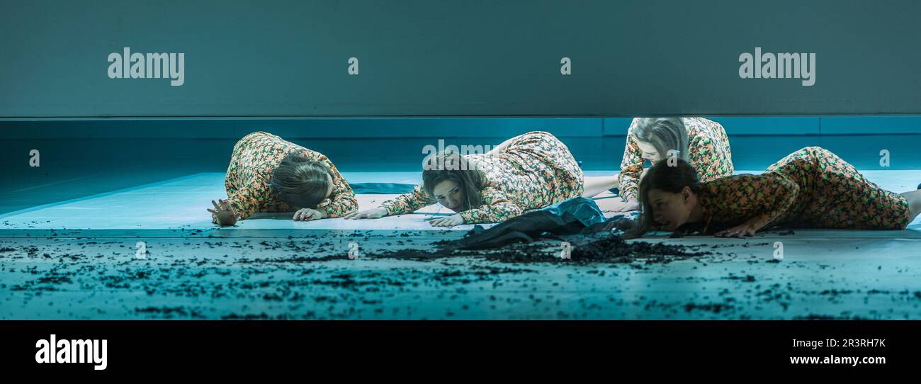 "Orfeo ed Euridice" von Christoph Willibald Gluck in der Inszenierung ...