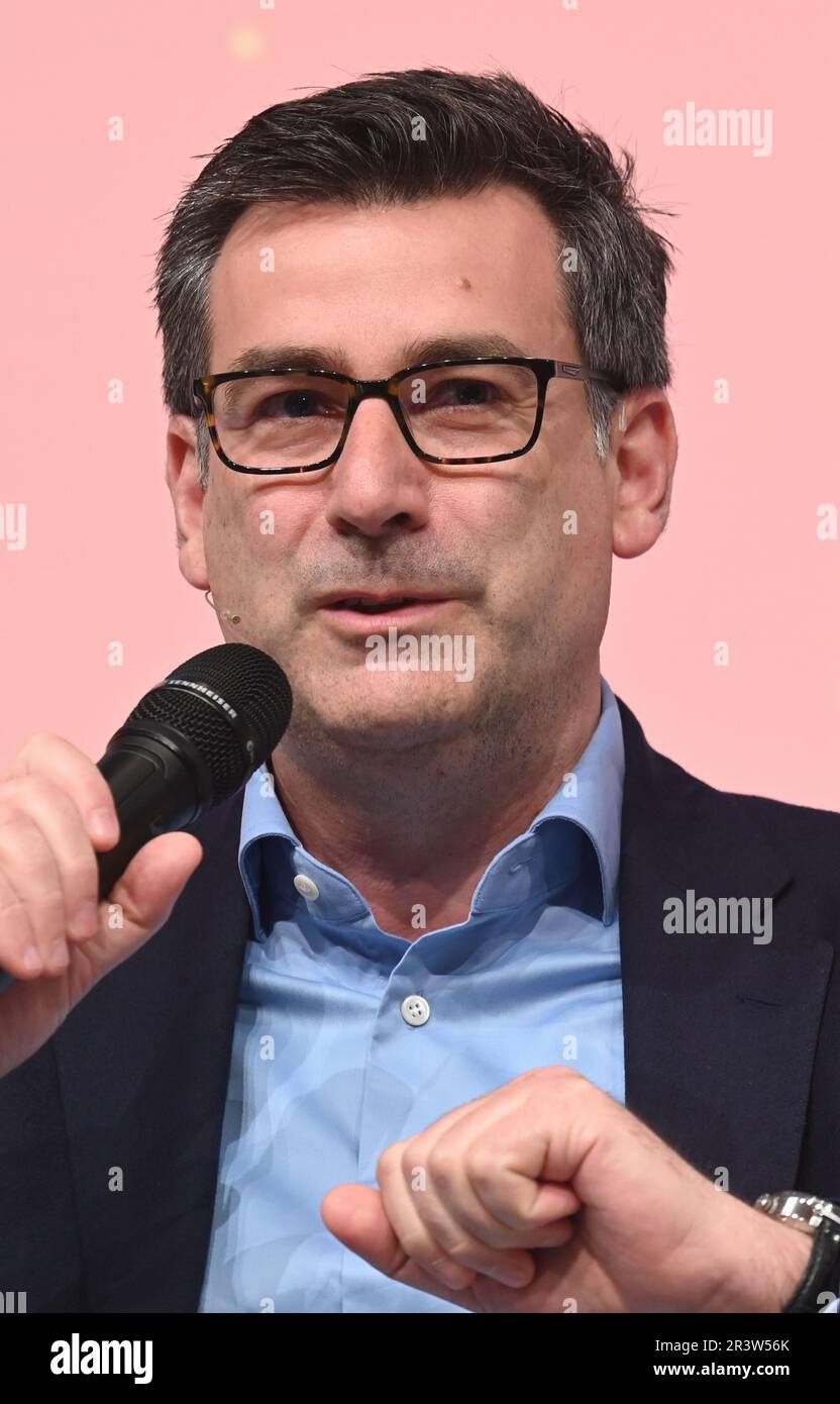 Andreas pfisterer -Fotos und -Bildmaterial in hoher Auflösung – Alamy Andreas pfisterer -Fotos und -Bildmaterial in hoher Auflösung – Alamy