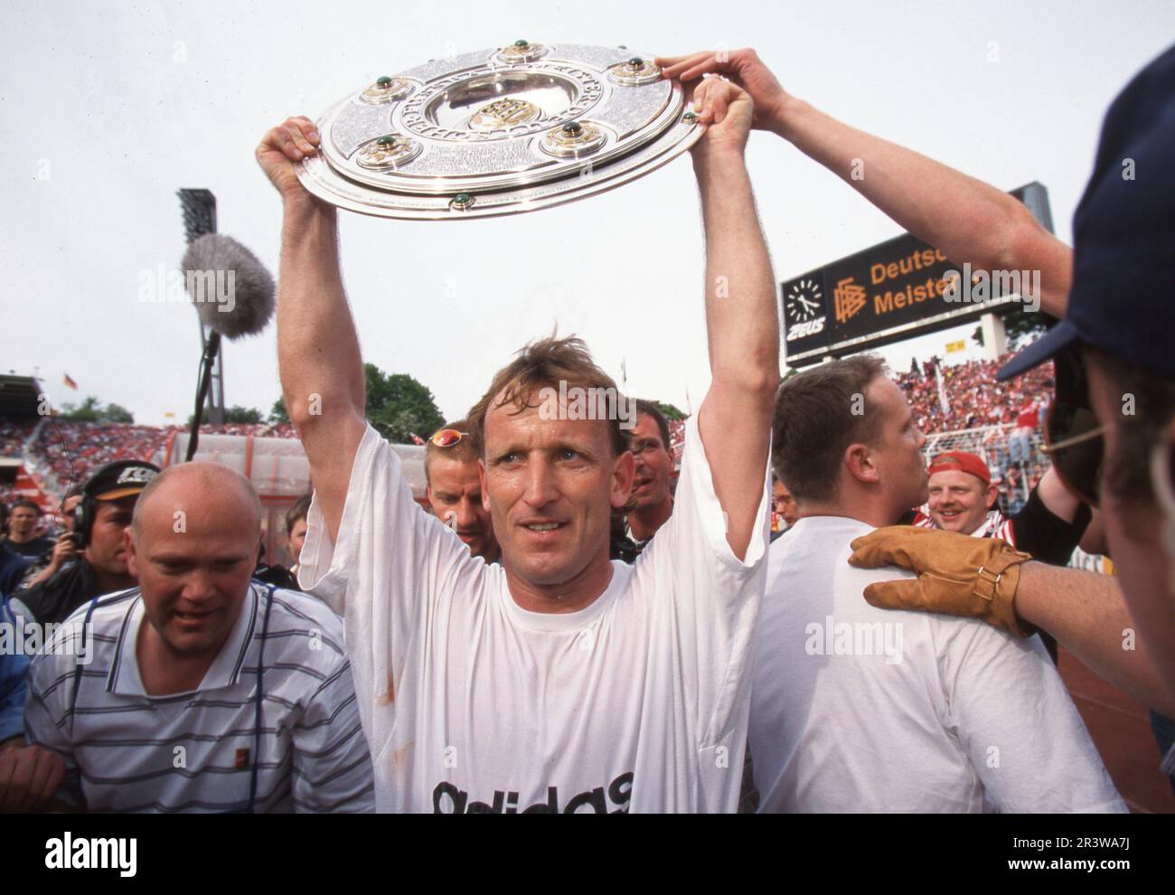 09 05 1997 -Fotos und -Bildmaterial in hoher Auflösung – Alamy